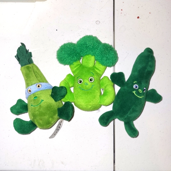 Toys | Three Super Veggies Plush Friends | Poshmark